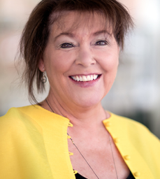 Trainer Bios - The Gottman Institute